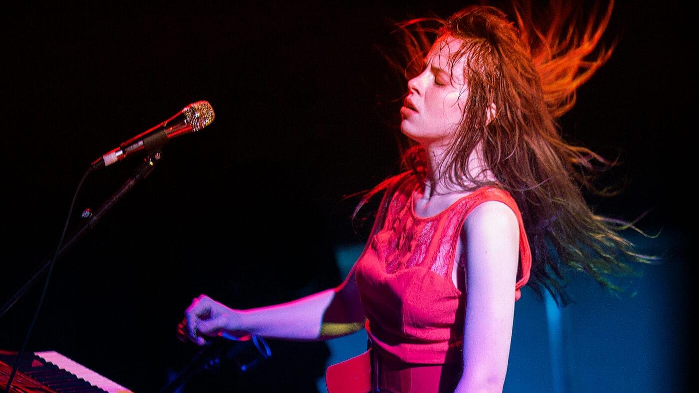 Teri Gender Bender habla sobre la batalla con sus demonios internos ...